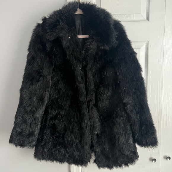 H&M | Jackets & Coats | Hm Faux Fur Black Coat | Poshmark
